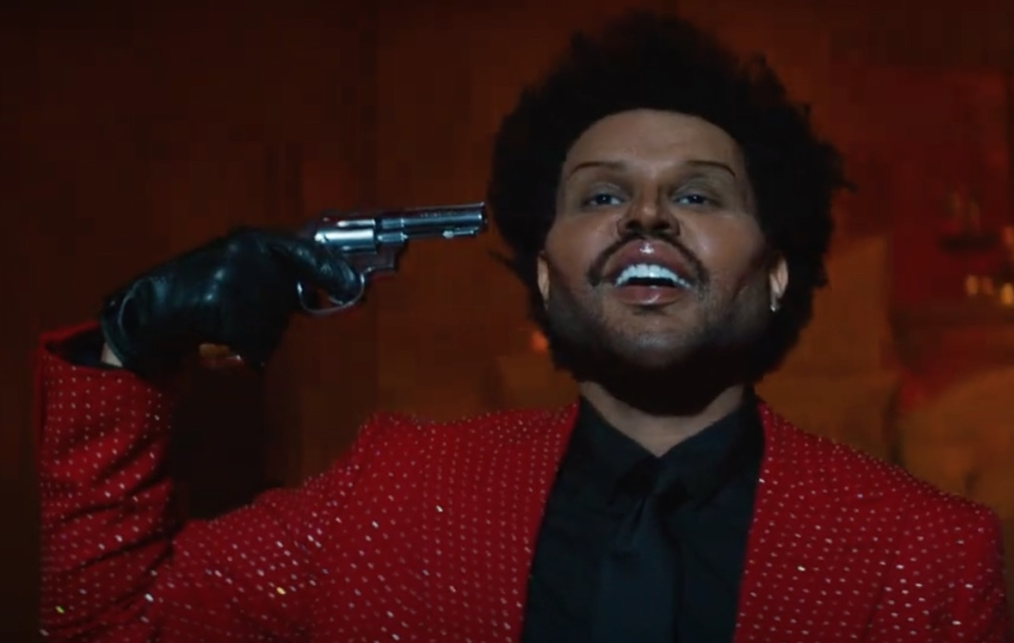 The Weeknd presenta el videoclip de 'Save Your Tears' - Primera Fila