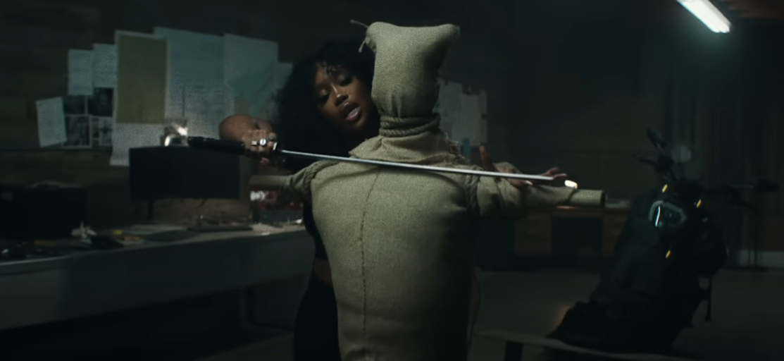 SZA estrena el videoclip del viral 'Kill Bill' - Primera Fila