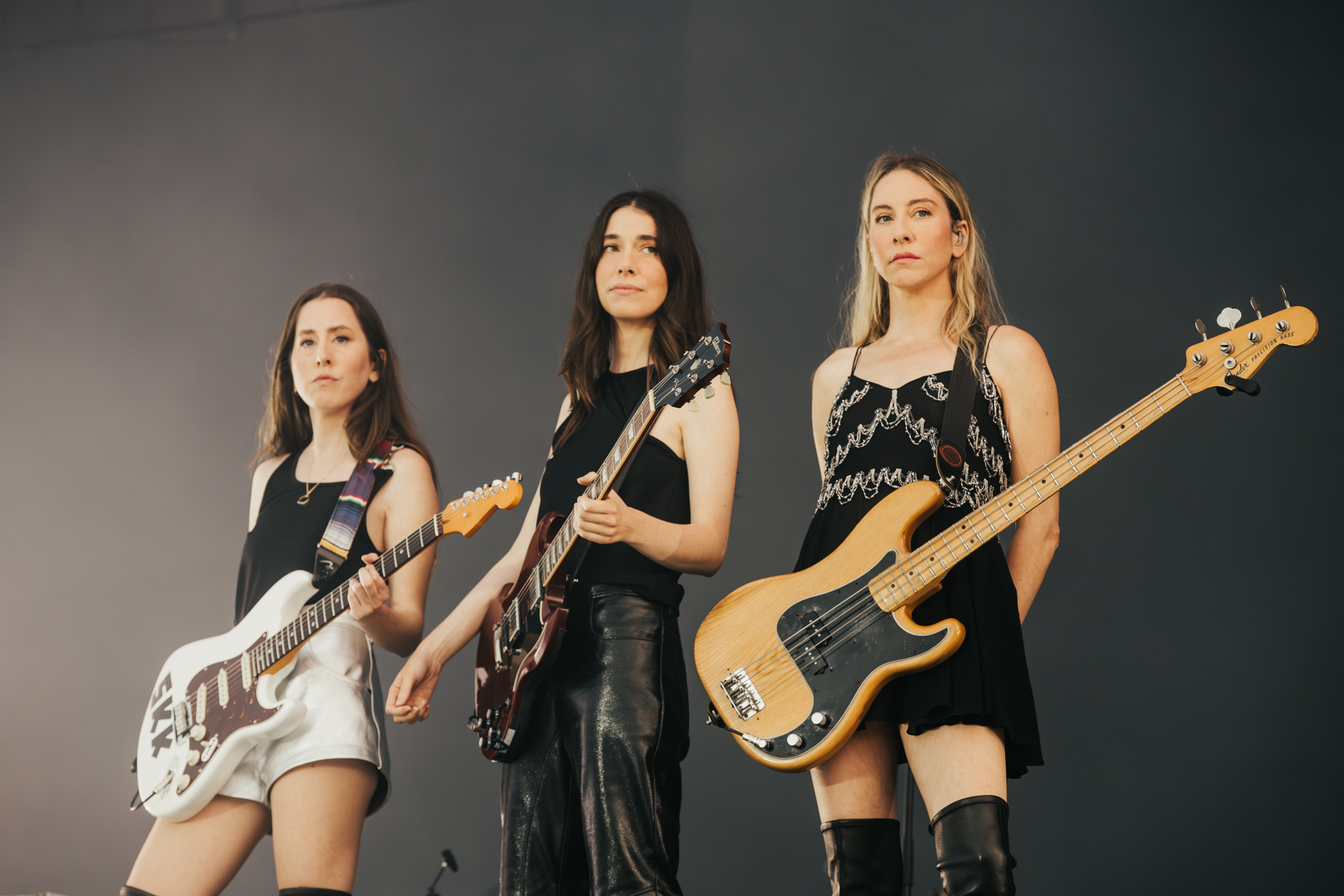 El rock de Wet Leg, Wolf Alice i HAIM acompanya Sabrina Carpenter al ...
