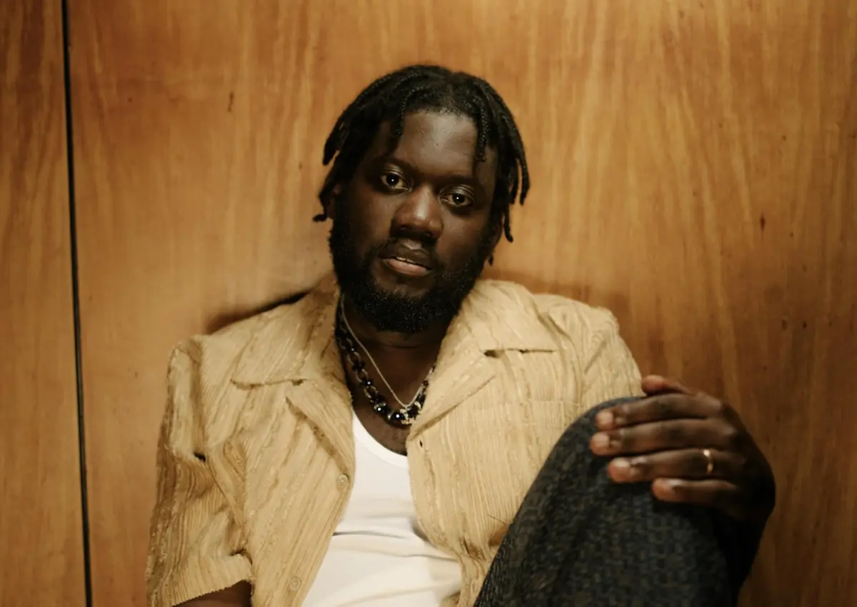 Michael Kiwanuka cancel·la tots els concerts de 2025 per una malaltia ...