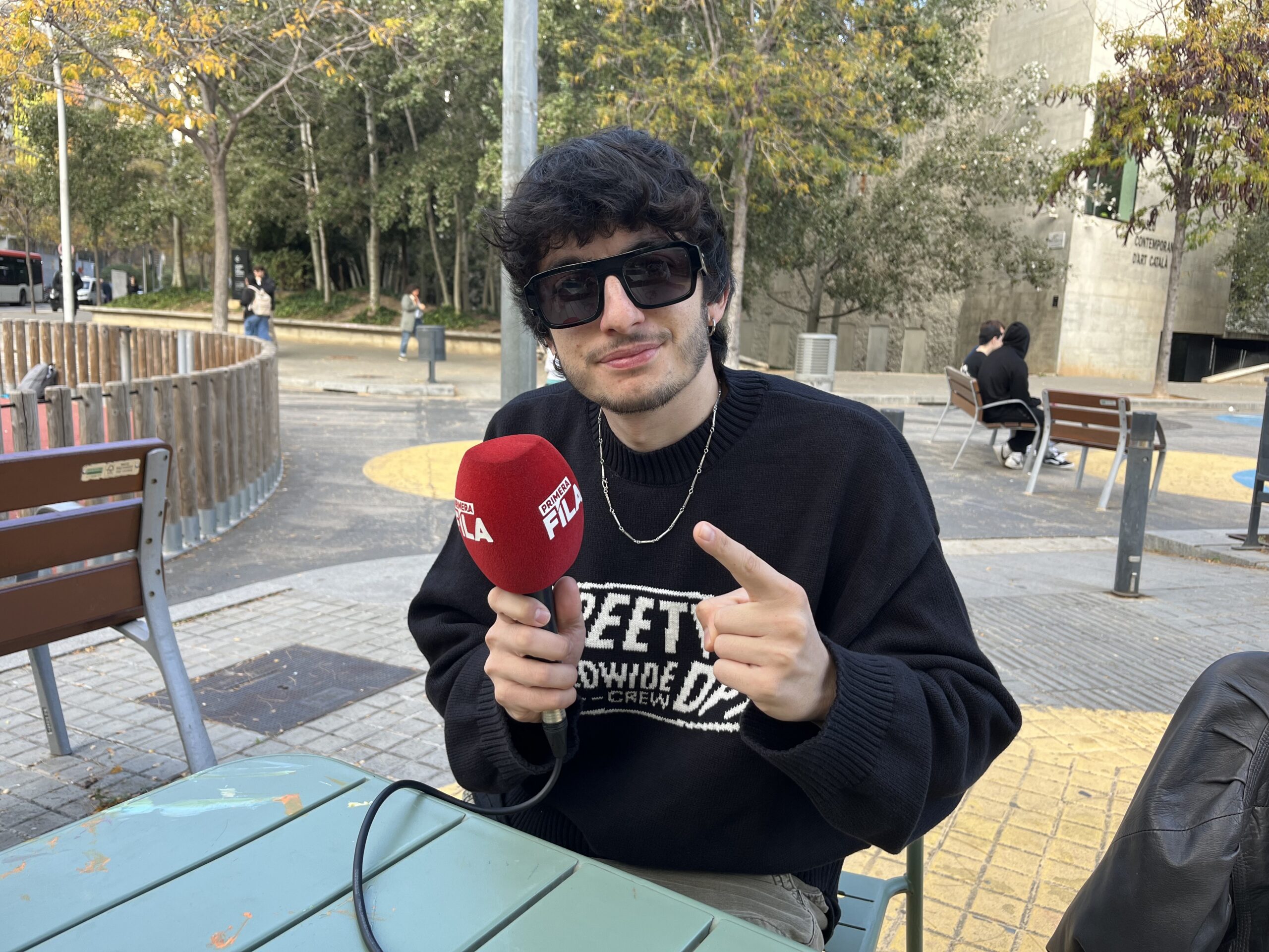 Entrevista a Banda Neon: ''De moment no tenim disc, però sí cançons per ...